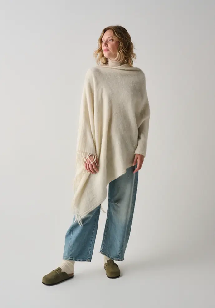 Poncho chaud en laine de lama pour femme